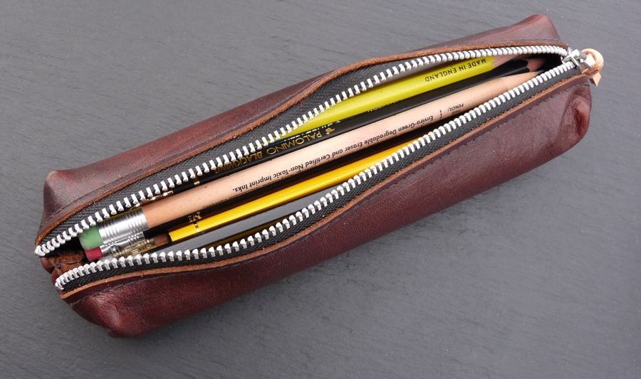 Chocolate Brownie Mini Pencil Case Review - Pens! Paper! Pencils!